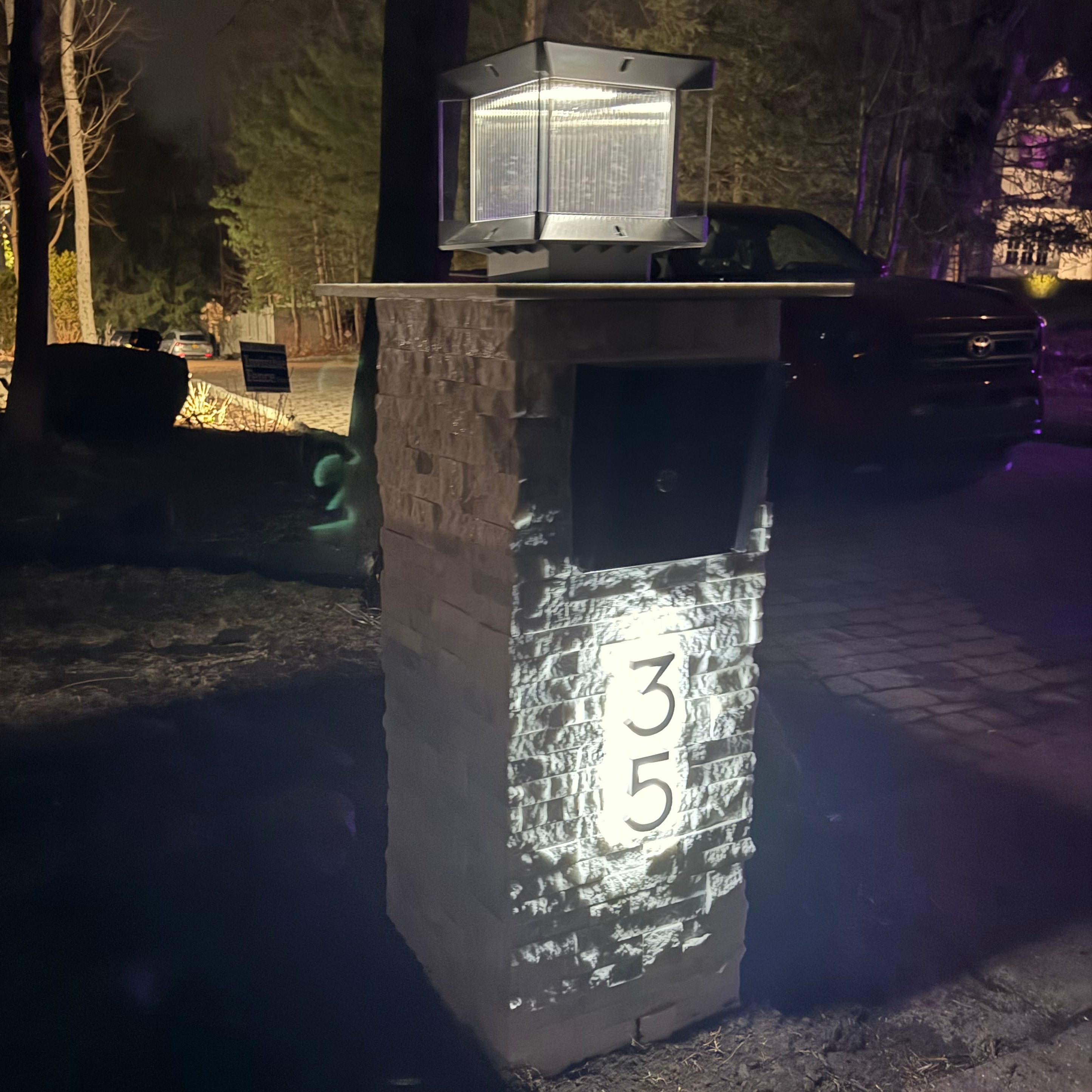Marble Pillar Mailbox