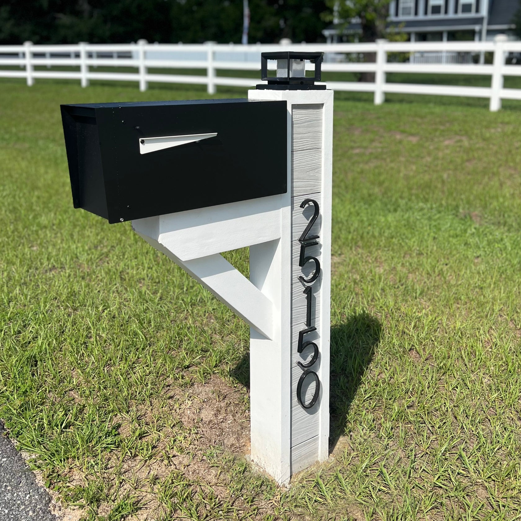 Modern Farmhouse Mailbox | Dream Mailboxes