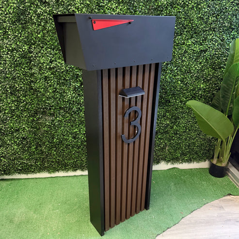 SlatSleek Vertical Mailbox | Dream Mailboxes