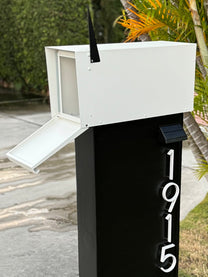 Sleek Mailbox | Dream Mailboxes