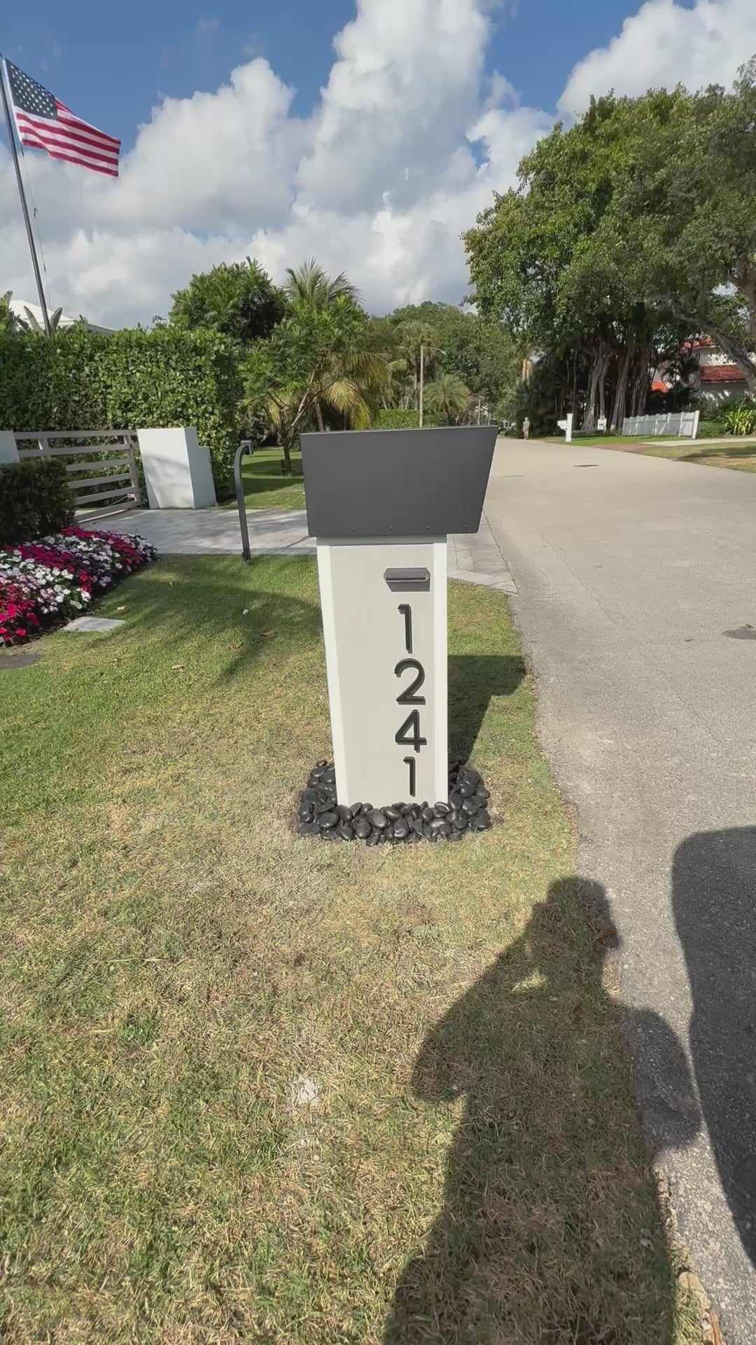 Slate Sleek Mailbox | Dream Mailboxes
